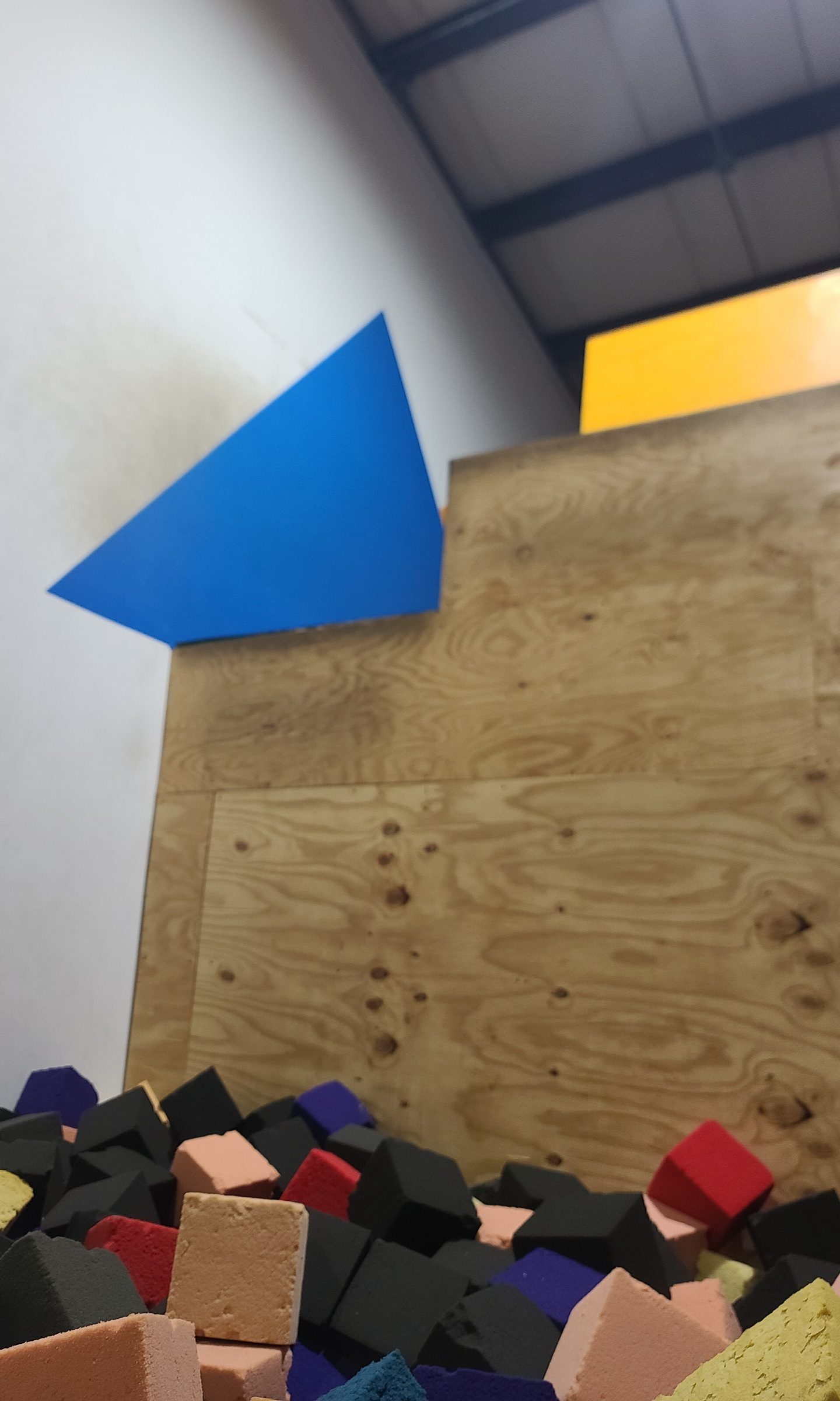 Attractions - ThE pLaY ZoNe